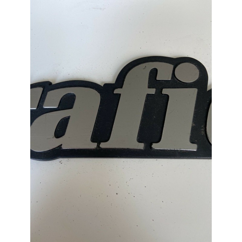 RENAULT TRAFIC ORIGINE MONOGRAMME LOGO EMBLÈME INSIGNE CUSTODES SIGLES