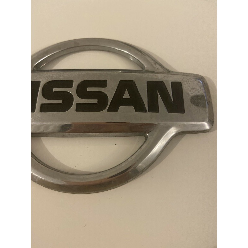 NISSAN ALMERA ARRIERE ORIGINE MONOGRAMME LOGO EMBLÈME INSIGNE CUSTODES ...