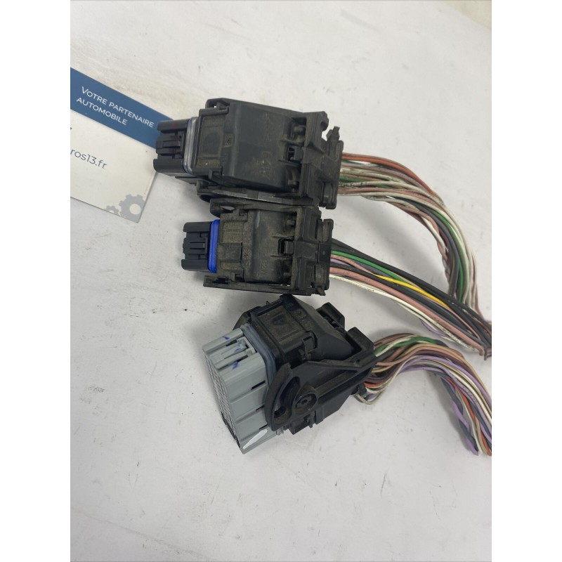 CONNECTEUR FICHE FAISCEAUX CABLE CÂBLAGE PLUG ECU DE CALCULATEUR MOTEUR ...