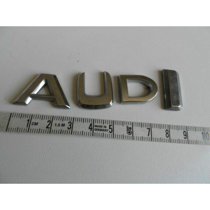 ORIGINE MONOGRAMME LOGO SIGLE EMBLEME INSIGNE POUR AUDI
